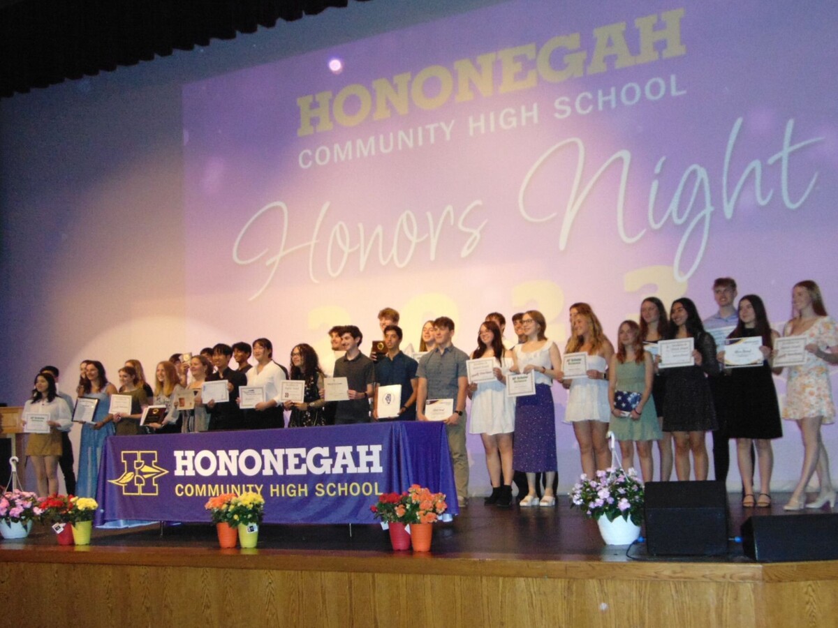 Hononegah Community High School Students earn honors