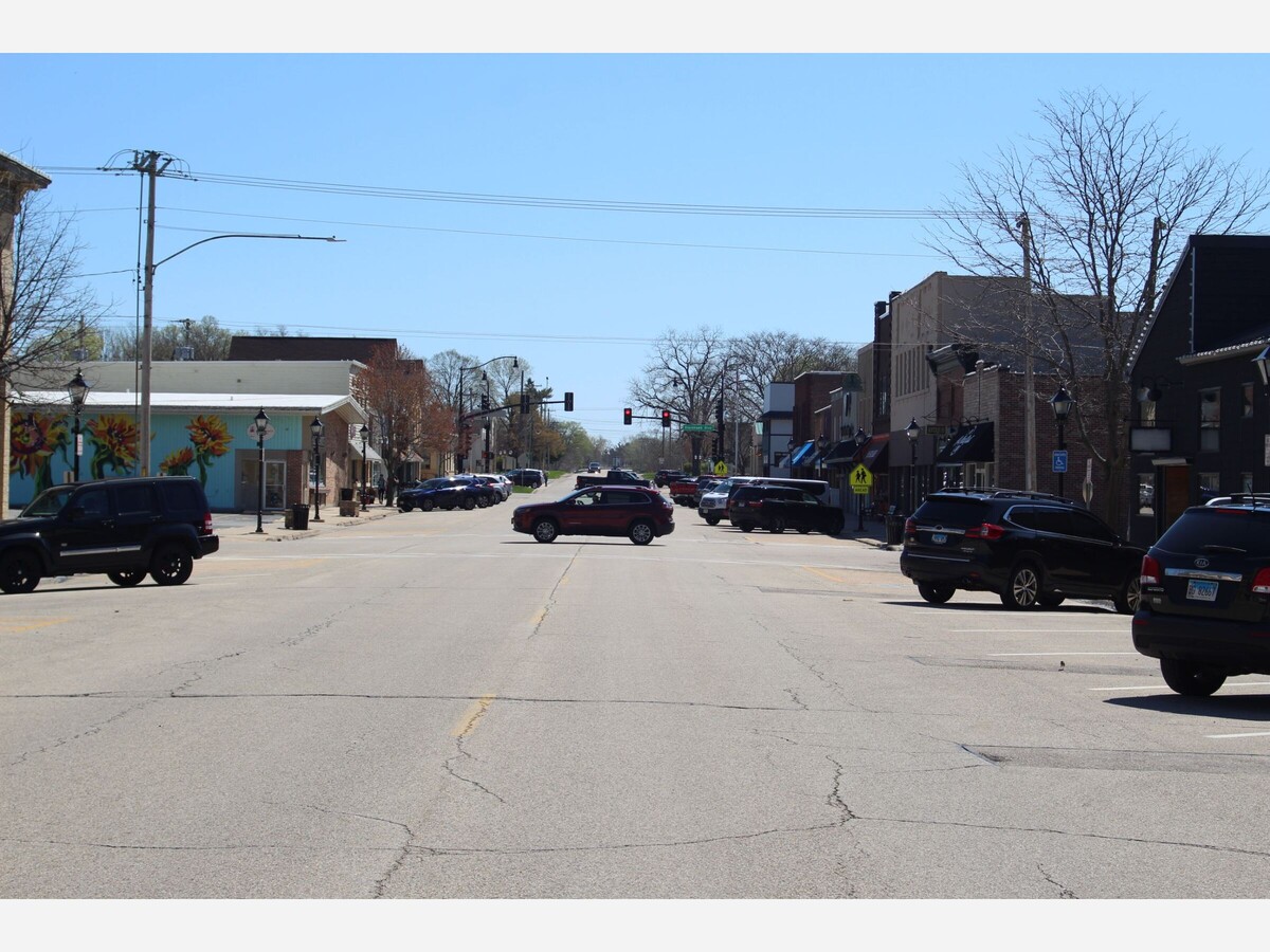 Downtown Rockton locations supporting Mother's Day