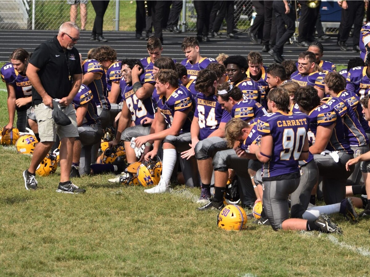Hononegah High School football training camp opens up Monday, August 7 ...