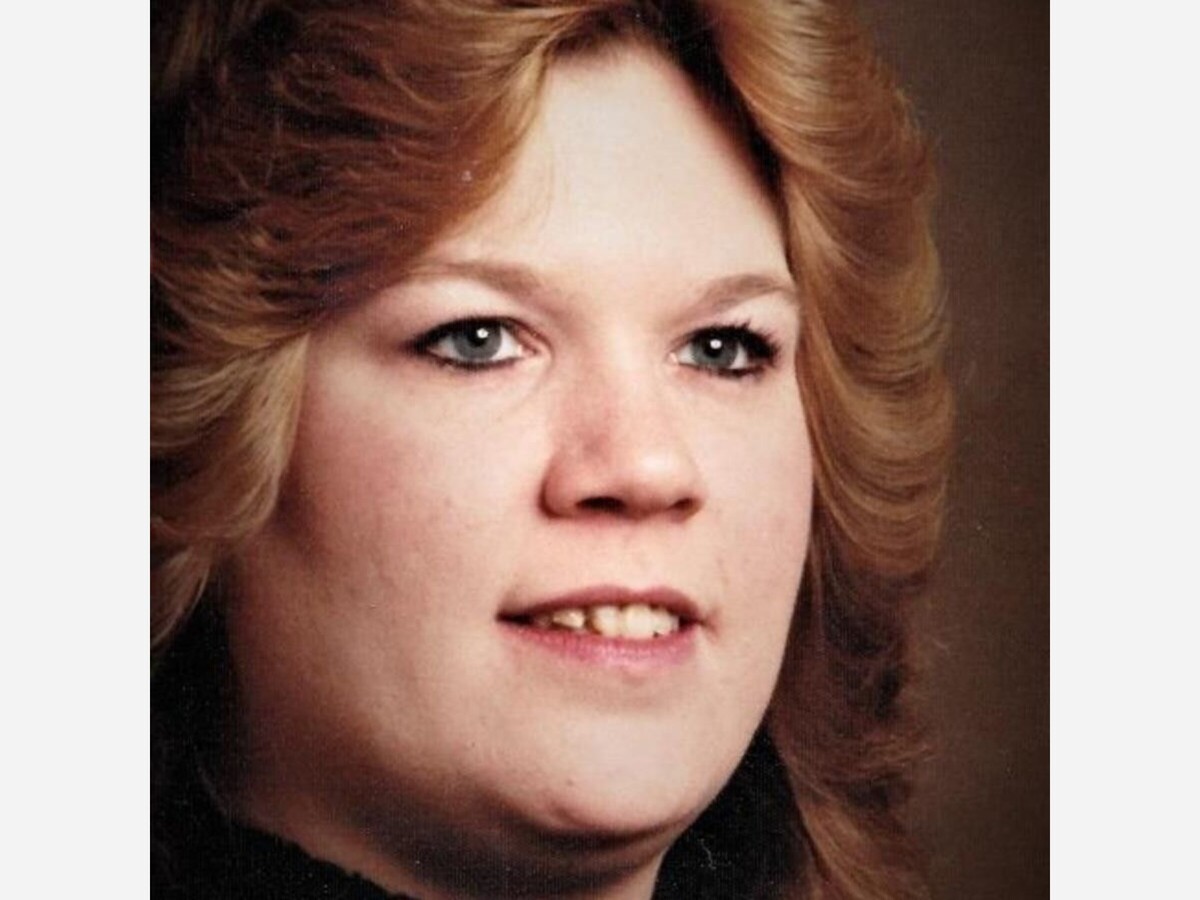 Jackie Bordner worked at Ecolab and Bill's Belray Bar