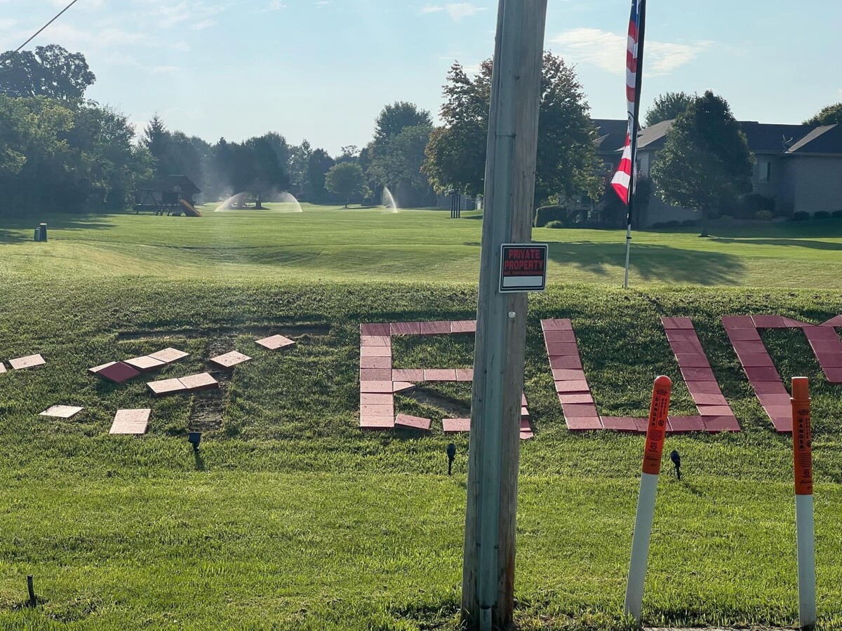 Roscoe resident can keep political paver message in yard