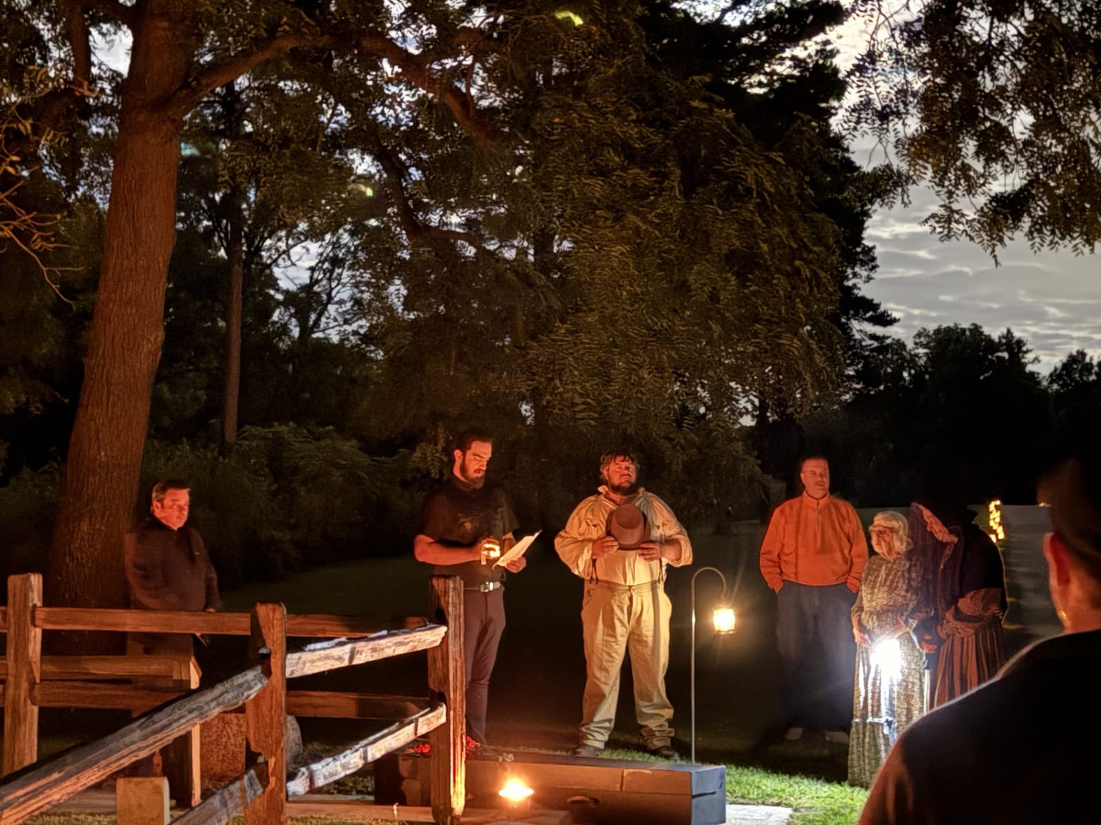 An evening tour through the historic village of Macktown